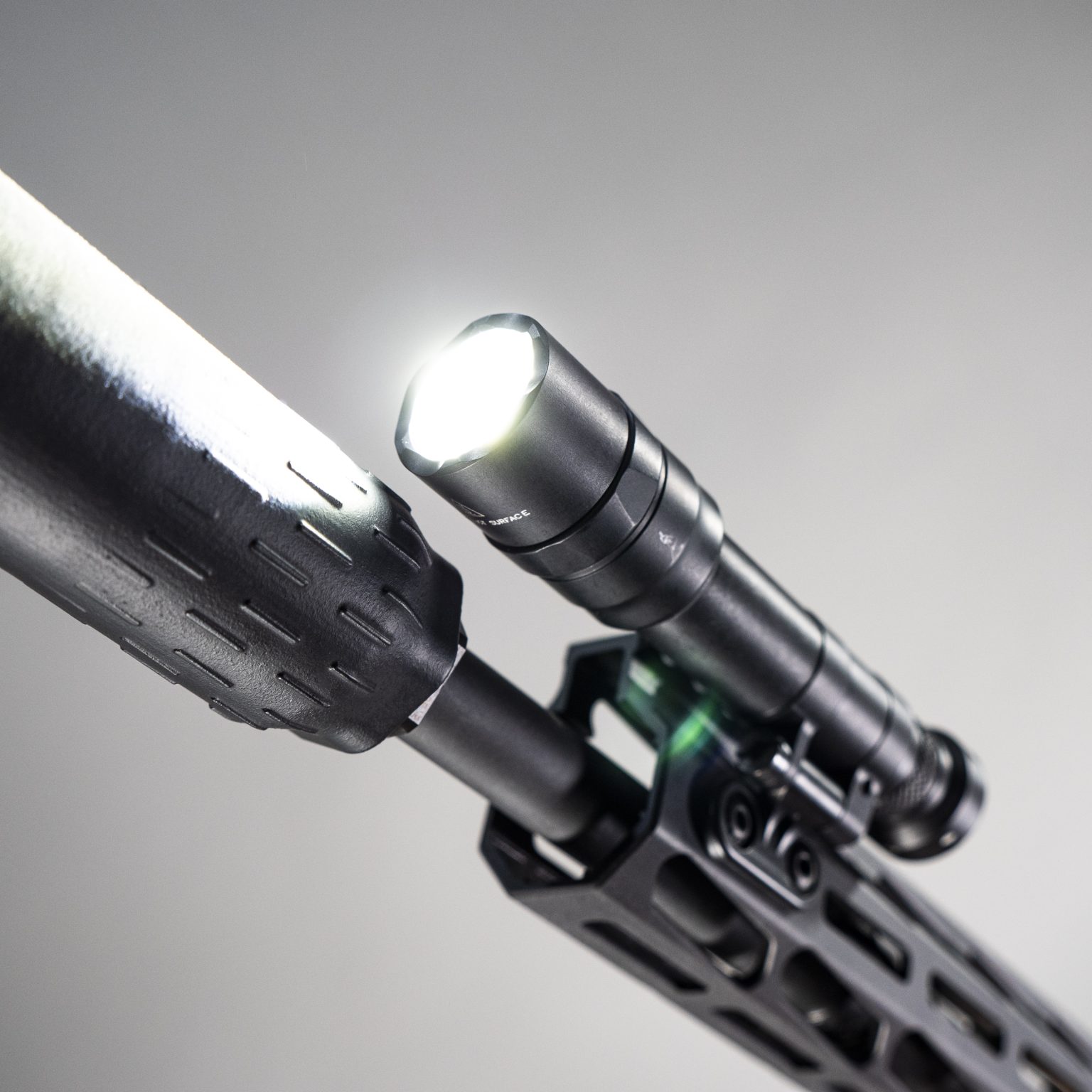 Surefire M640DF Scout Light Pro - GUNBROS