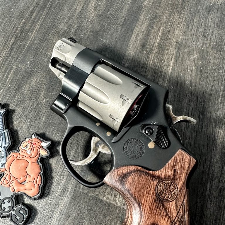 Smith & Wesson Model 327 8 Shot .357 Magnum 2" - GUNTICKETS [20 SPOT ...