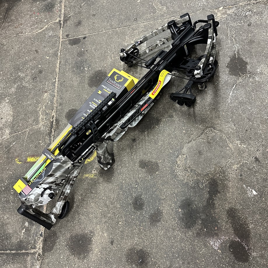 TenPoint Crossbow Venom X Acuslide w/ Scope, Quiver & Arrows ...