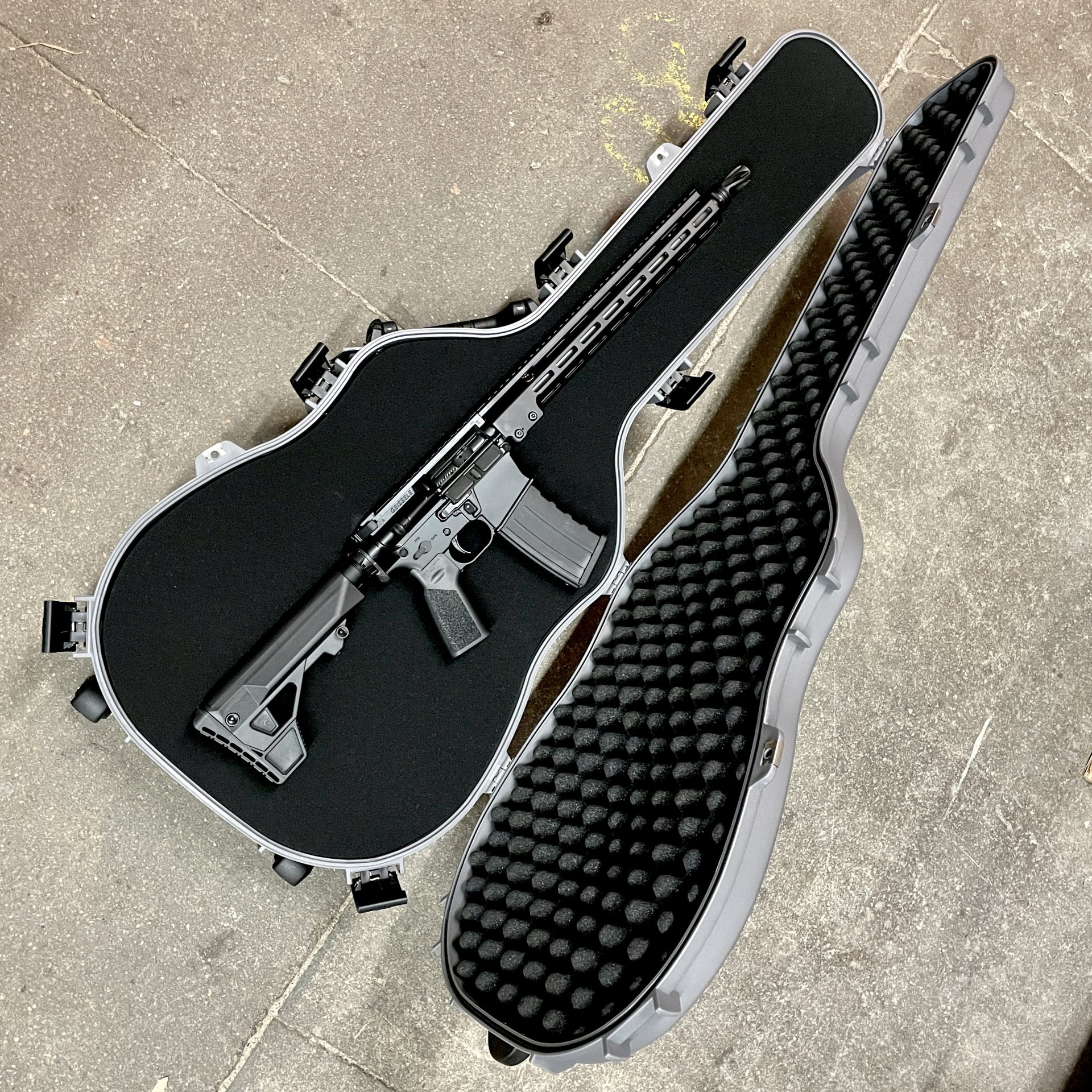 Savior Ultimate Rolling Guitar Case 45" Gray - GUNTICKETS [10 SPOT ...
