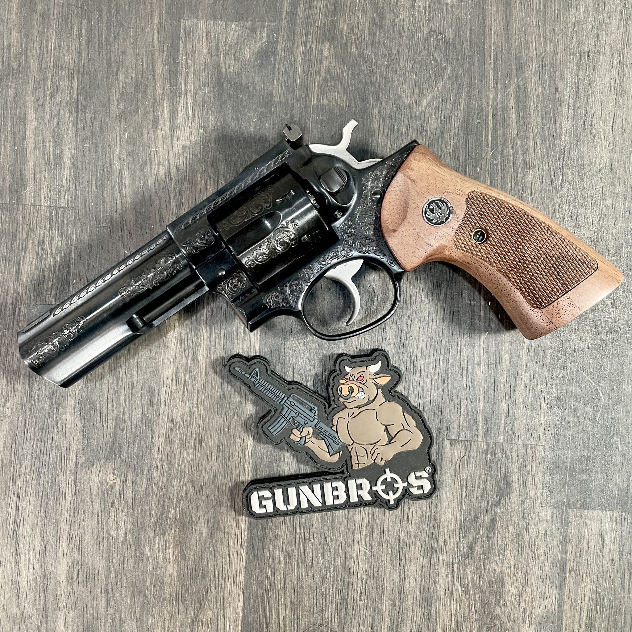 Ruger GP100 Deluxe Engraved .357 Magnum 4.2" - GUNTICKETS [20 SPOT ...