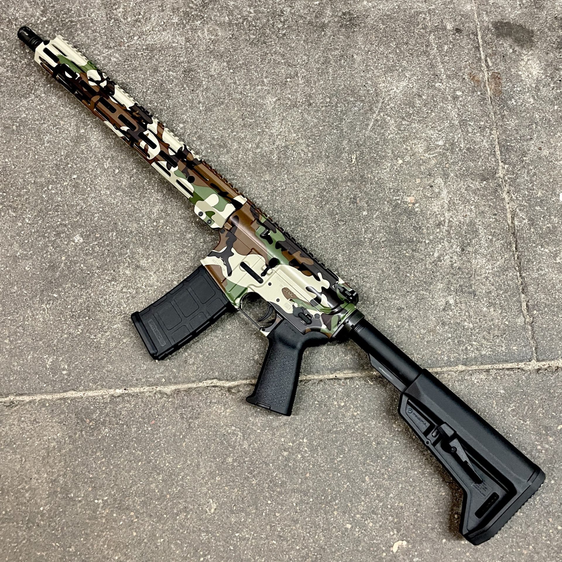 Shark Coast Tactical AR15 M81 Woodland Camo 5.56mm - GUNTICKETS [20 ...