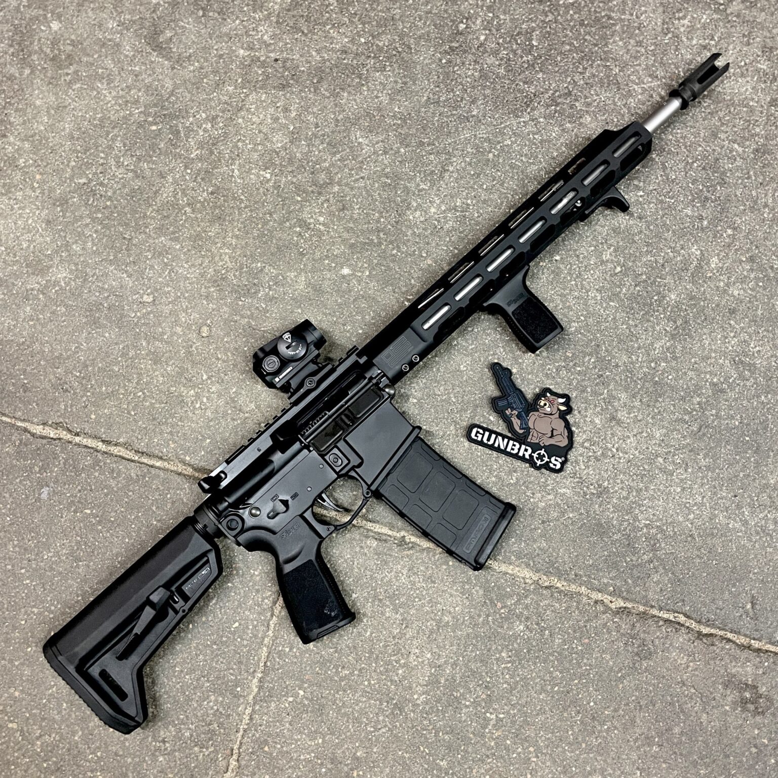 Sig Sauer M400 Tread Coil V2 5.56mm w/ Romeo5 Gen II Red Dot ...